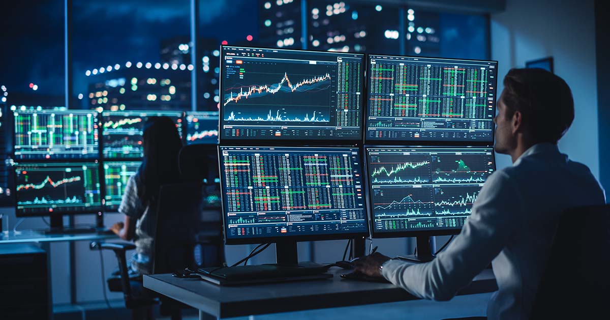 Trader: job description, training & salary